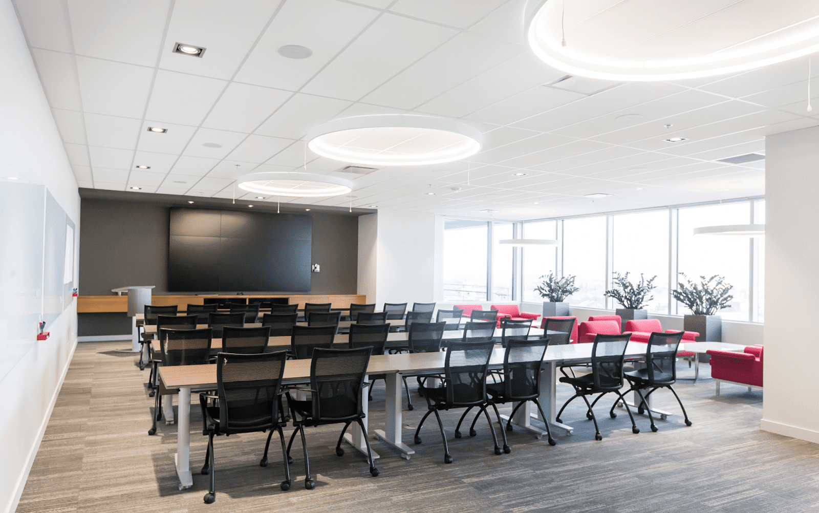 Epcor Tower: A Landmark in Downtown Edmonton - edmonton-future.com